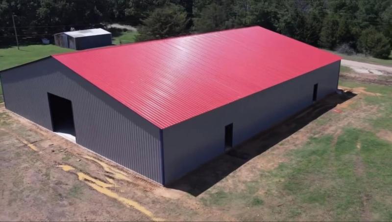 Reasons to Choose a Red Iron Building for Your Next Project